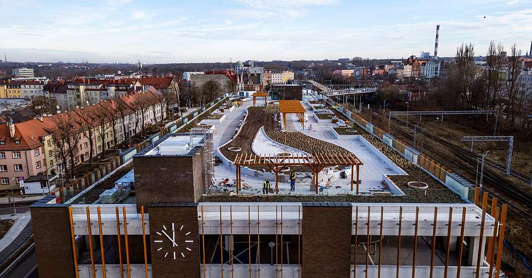 Gwiazdy na otwarciu centrów przesiadkowych w Zabrzu